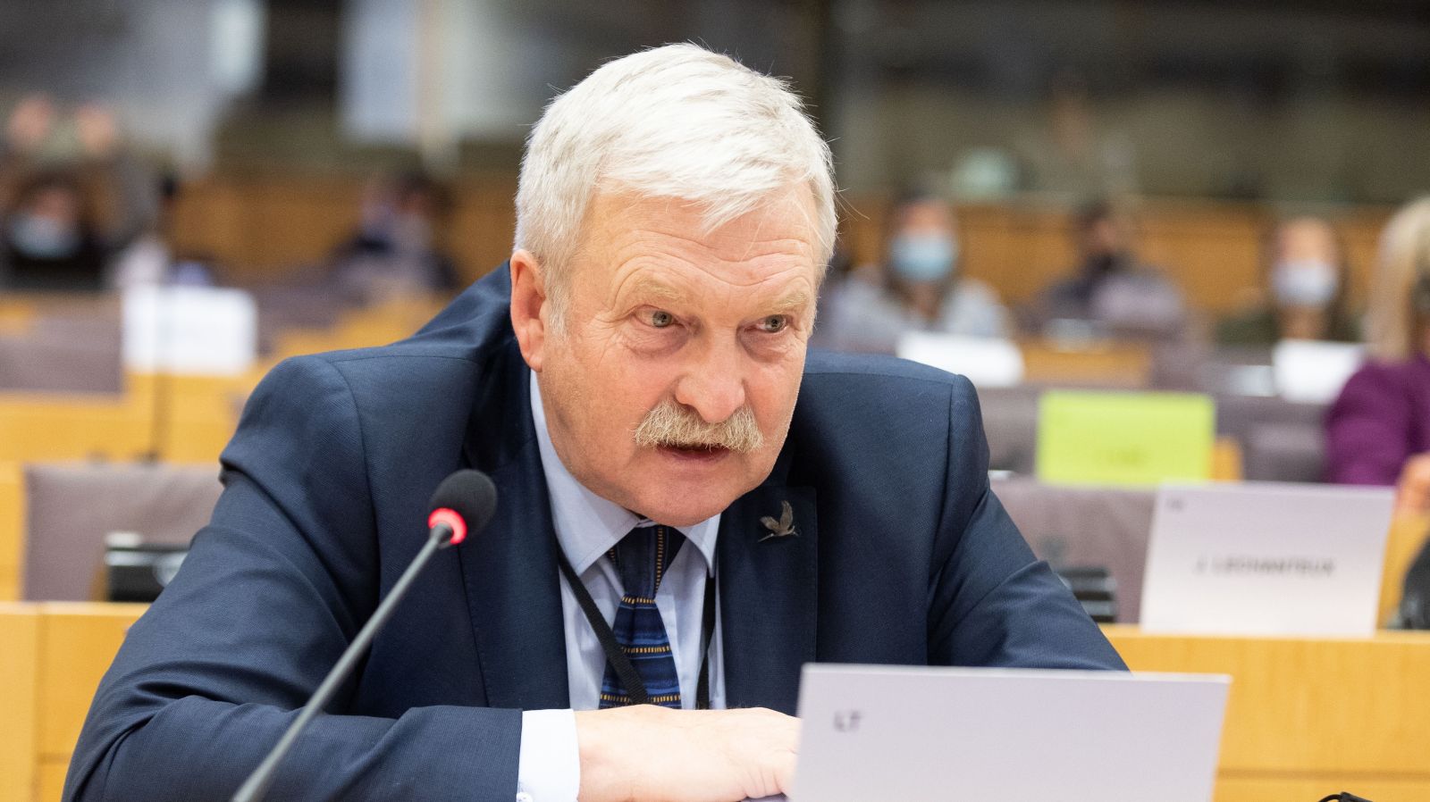 Mano ūkis - Bronis Ropė: „Ar neteks pradėti skaičiuoti kąsnių?“